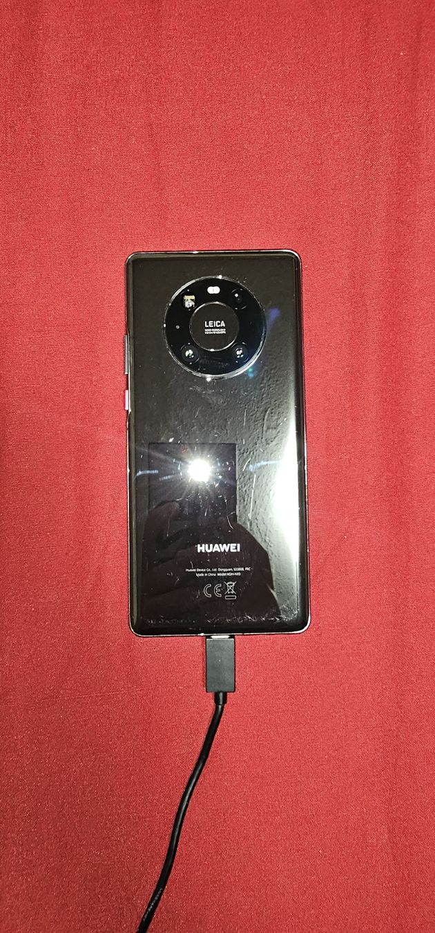 huawei mate 40pro (D'occasion) à Perrefitte pour CHF 60 – avec ...