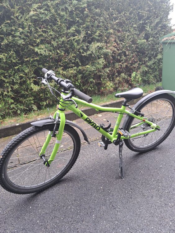 Pyro Twentyfour large | Kaufen auf Ricardo