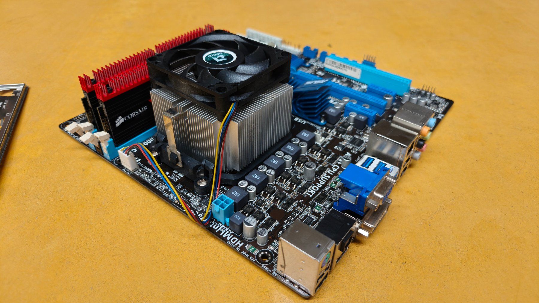 ASUS M5A88-M, AMD FX-4100 'Bulldozer' (Gebraucht) in Niederbuchsiten ...