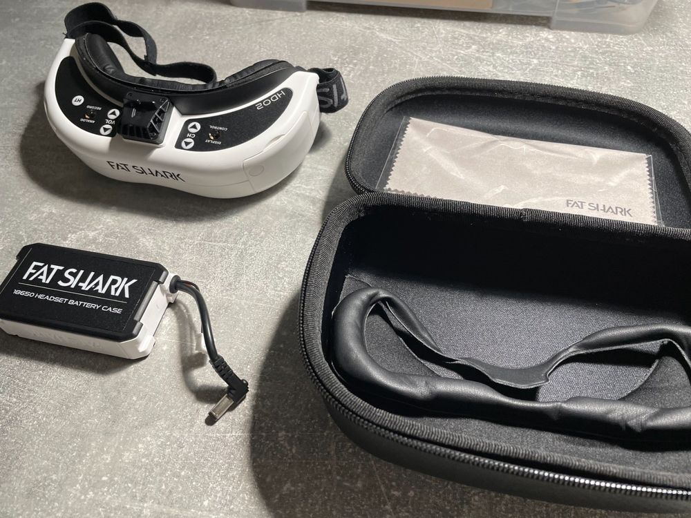 FPV Drones: Fat Shark Dominator HDO2 FPV Goggles (Gebraucht) in Luzern ...