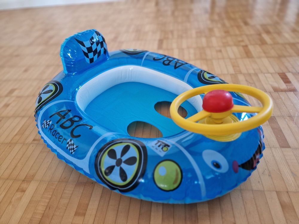 Schwimmring (Auto, Gummiboot) für Babys (Gebraucht) in Oftringen für ...
