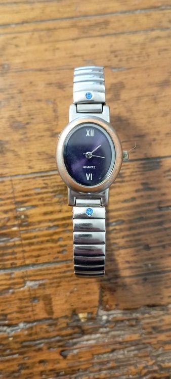 Yves Rocher Uhr (Gebraucht) in Giubiasco für CHF 1 – mit Lieferung auf ...