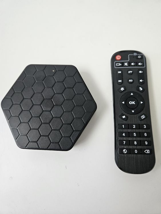 Android 12 TV Box, 4GB Ram 64GB Speicher | Kaufen auf Ricardo