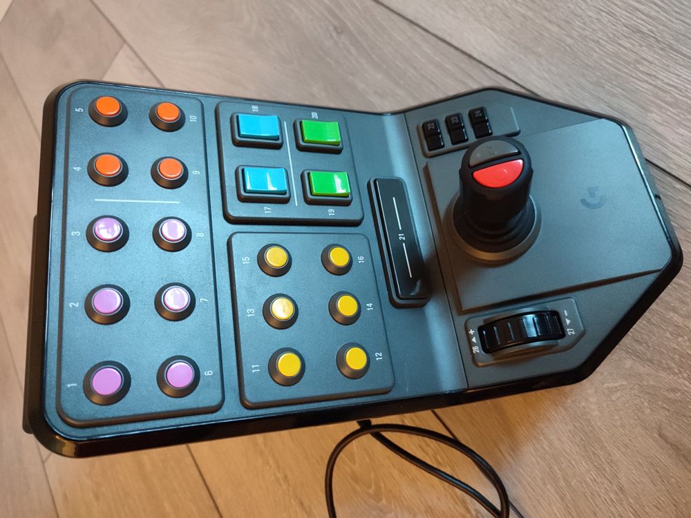 Farming Simulator Seitenkonsole, Logitech g sim side panel (Gebraucht ...