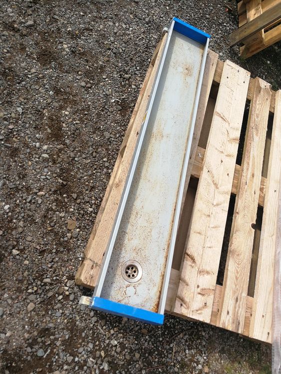 Tropfwasserrinne (Gebraucht) in Spreitenbach für CHF 50 – nur Abholung ...
