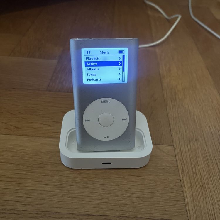 Ipod Mini 1. Generation (4gb) (Gebraucht) in Bern für CHF 100 – mit Lieferung auf Ricardo kaufen
