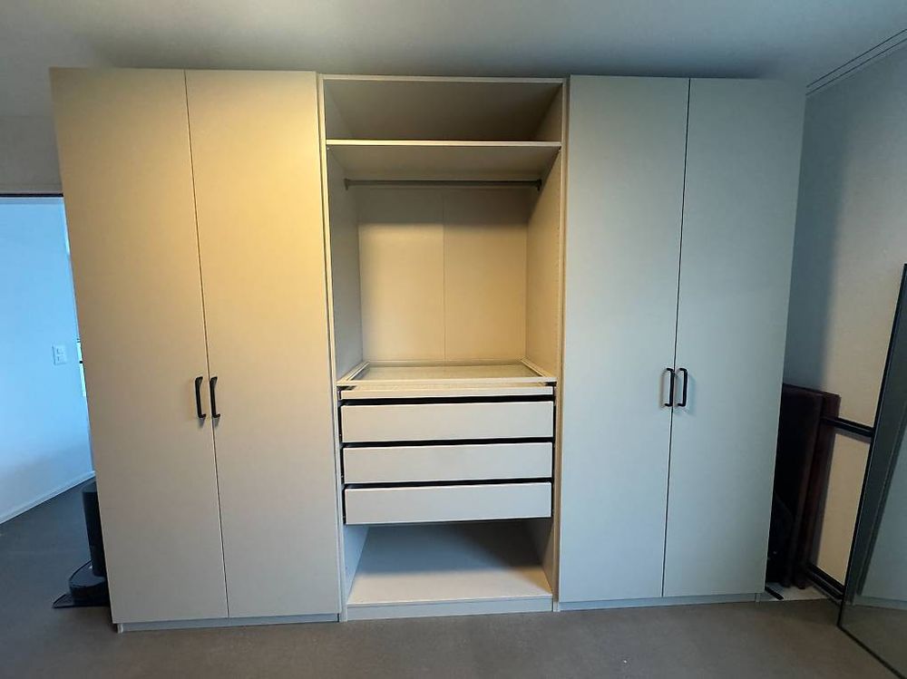 Ikea Pax Schrank FAST NEU!! 3 x 1m (Gebraucht) in Aarau Rohr für CHF ...