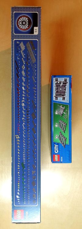 LEGO 10194 Emerald Night + 60205 "Tracks and Curves" Set NEW (Neu und ...