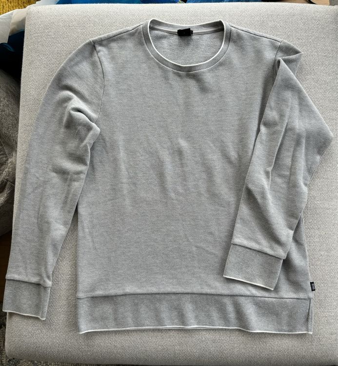 Pullover Boss (Gebraucht) in Füllinsdorf für CHF 22 – mit Lieferung auf ...