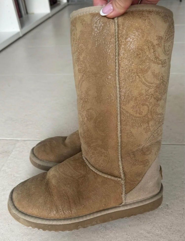 Ugg Boots Classic Tall Limited Edition Gold Shimmer Beige (Gebraucht ...