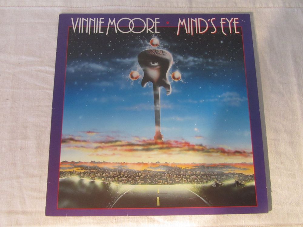 VINNIE MOORE: Mind`s Eye (Gebraucht) in Seengen für CHF 8.95 – mit ...