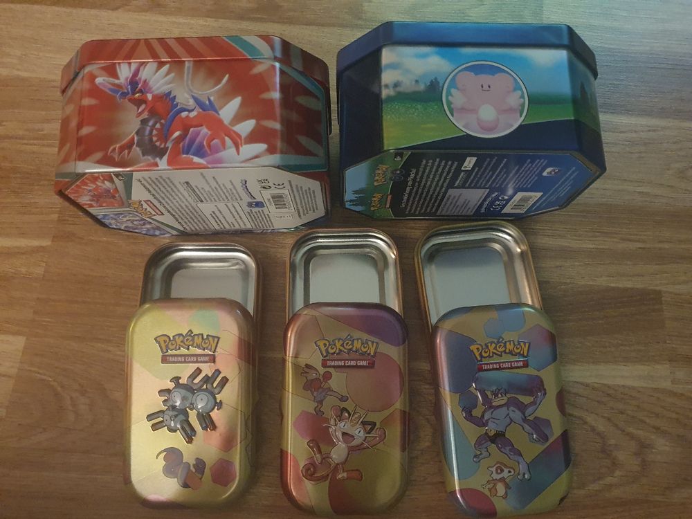 5* Pokemon Tin Boxen leer | Kaufen auf Ricardo