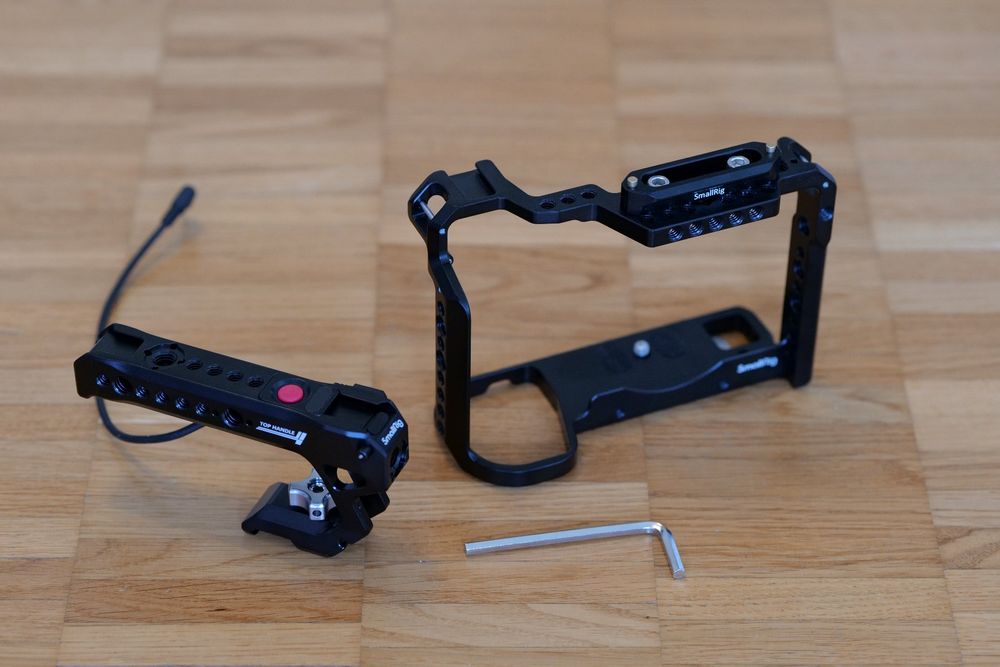 SmallRig Cage und Top Handle für Panasonic Lumix S1 /S1R/S1H (Gebraucht ...