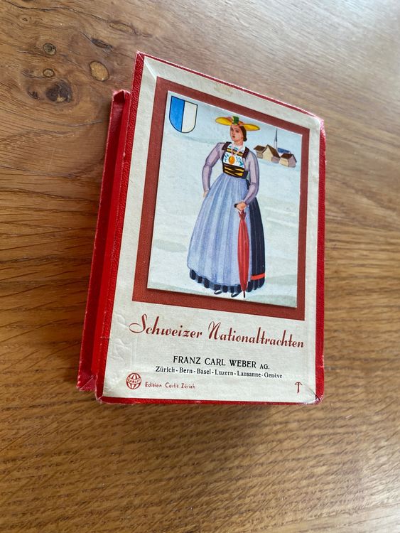 SCHWEIZER NATIONALTRACHTEN antikes Kartenspiel Carlit TOP (Gebraucht) in THERWIL für CHF 25 ...