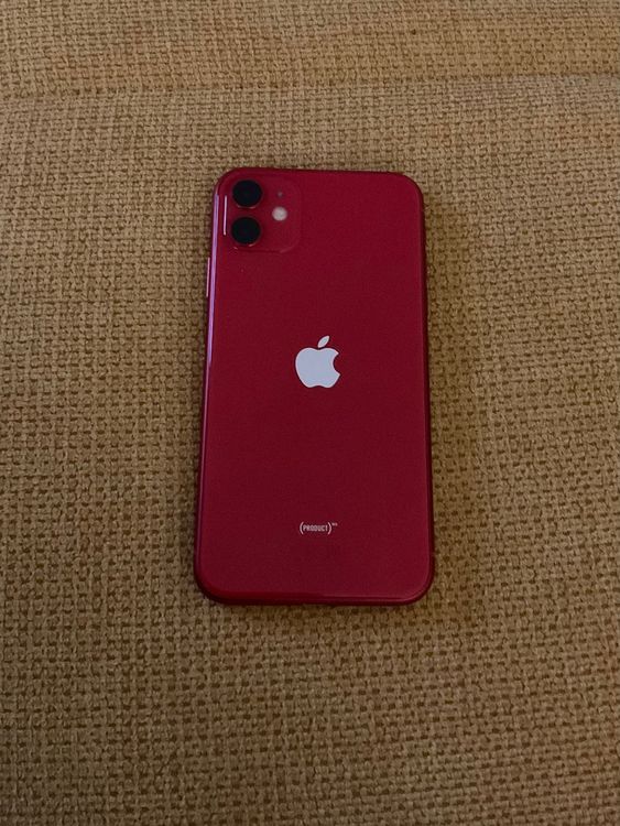 iPhone 11 - rot - 128GB (Gebraucht) in Merlischachen für CHF 170 – mit ...