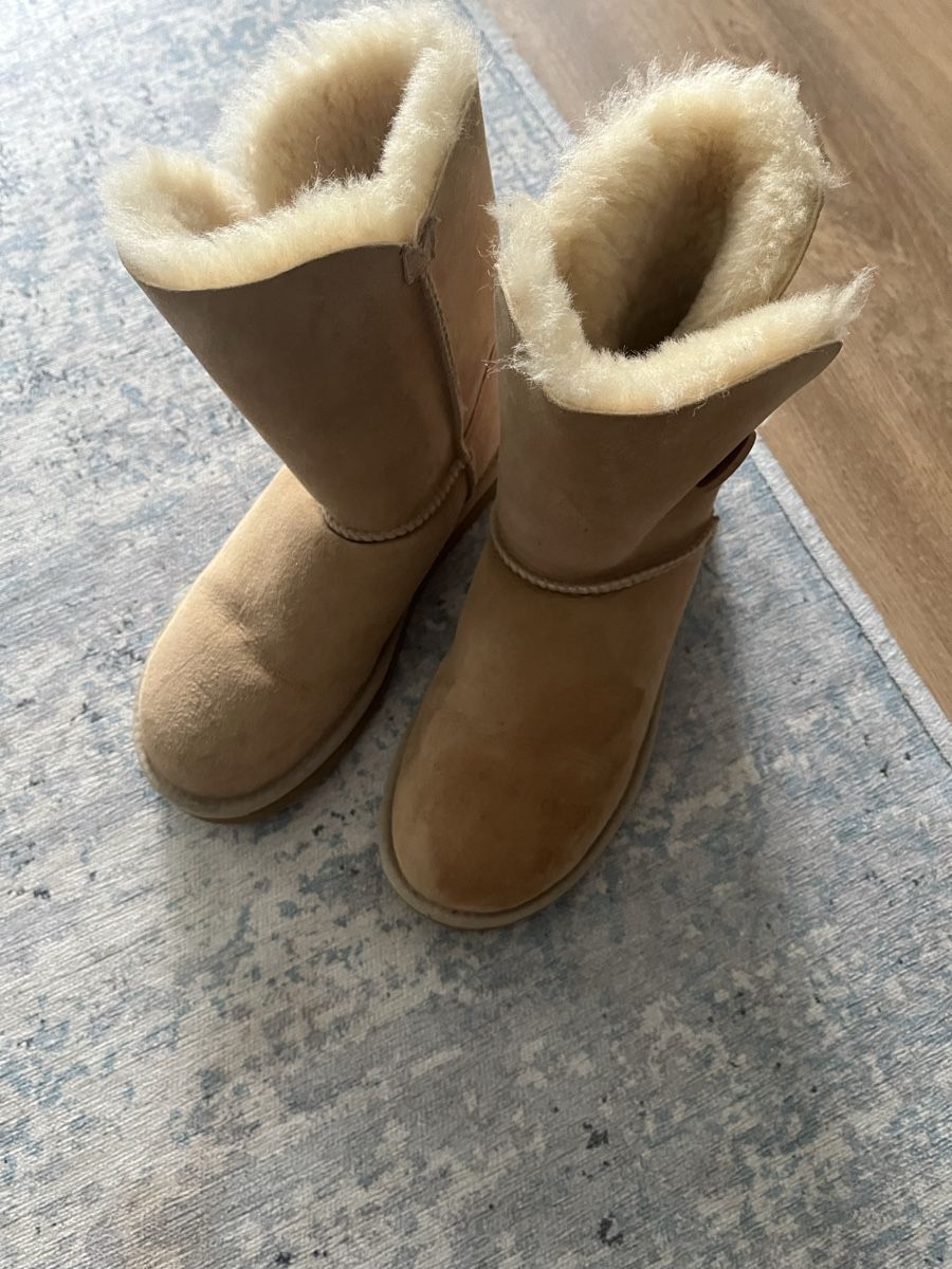 UGG Boots Classic, Grösse 38, Guter Zustand! (Gebraucht) in ...