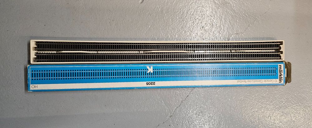 9 x Märklin HO 2205 Flex - Gleis 900mm | Kaufen auf Ricardo