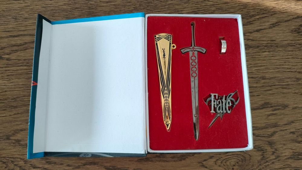Fate/stay night - coffret épée + bague + porte clé | Kaufen auf Ricardo