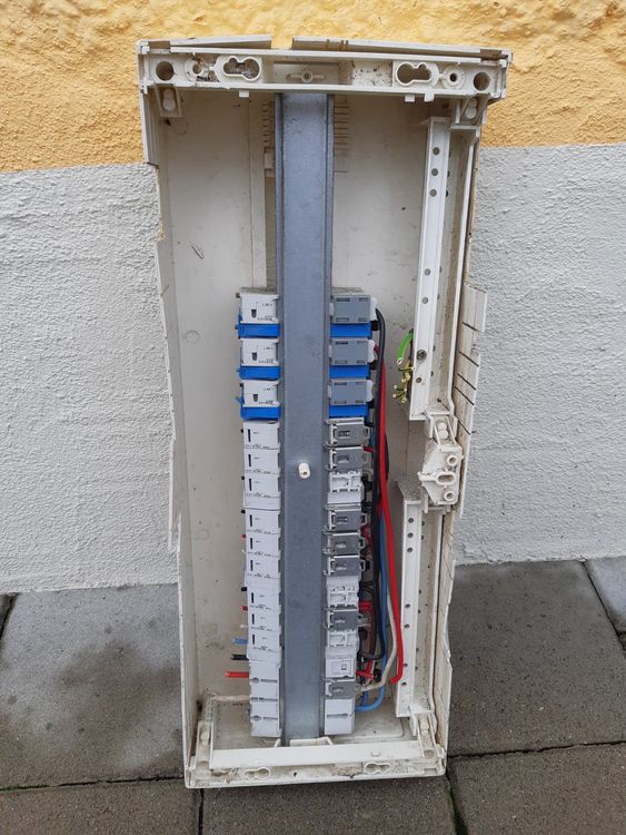 Hager Stromkasten 50x20x9cm komplett (Gebraucht) in Rheinau für CHF 60 ...