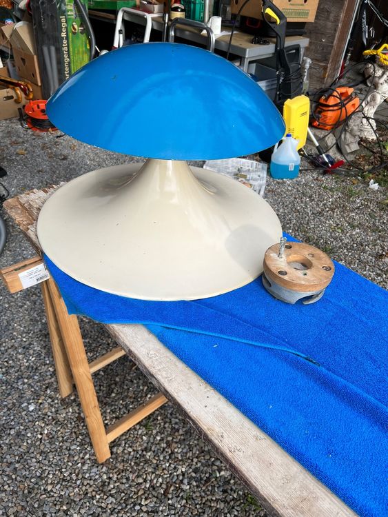 Moderne 60 Jahre Lampe, Nr 90 (Gebraucht) in Glattfelden für CHF 81 – nur Abholung auf Ricardo ...