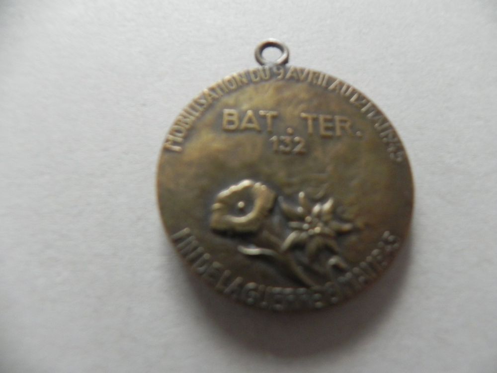 Medaille Schweiz Armee Militär Grenzbesetzung Bat. Ter. 132 (Gebraucht) in Siebnen für CHF 39 ...