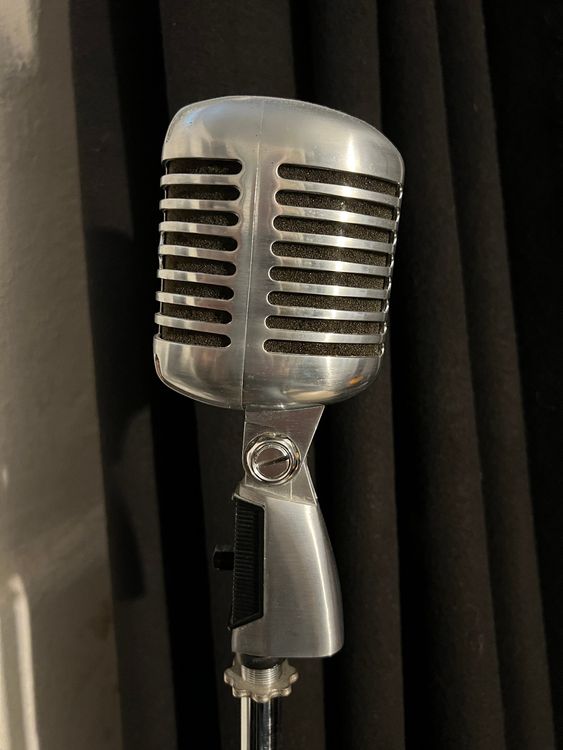 "Elvis"-Mikrofon Shure SH55 Series II mit passendem Ständer (Gebraucht ...