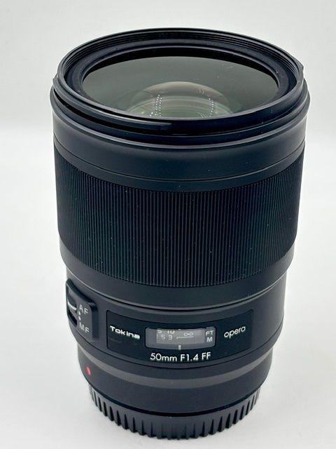 Tokina Opera 50mm 1.4 FF für Canon EF + BH-726 (Gebraucht) in Seewis ...