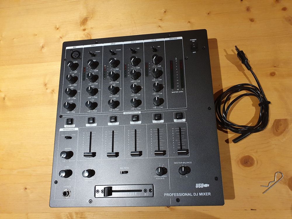 Renkforce Professional DJ Mixer 4ch inkl. Case (Gebraucht) in für CHF ...