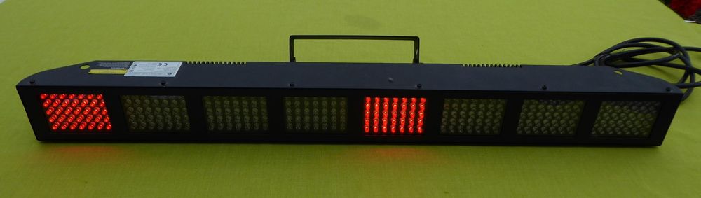 American DJ Color Burst 8 DMX (Gebraucht) in Muri AG für CHF 32 – nur Abholung auf Ricardo kaufen