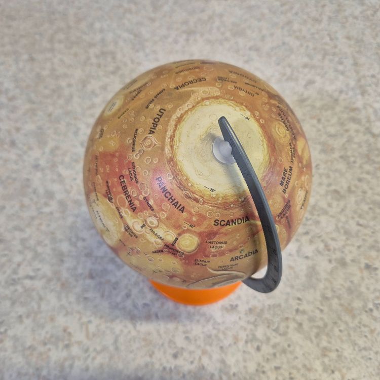 Mars Globus von Scan - Globe Denmark NASA Photographs (Gebraucht) in Nottwil für CHF 29 – mit ...