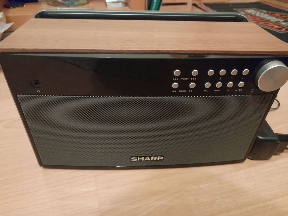Sharp DR-P355 DAB+ Radio (Gebraucht) in Lustmühle für CHF 29 – mit ...