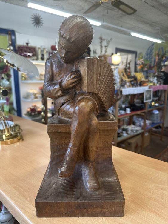 Holzfigur Handarbeit signiert R. Würth (Gebraucht) in Wohlen AG für CHF 250 – mit Lieferung auf ...