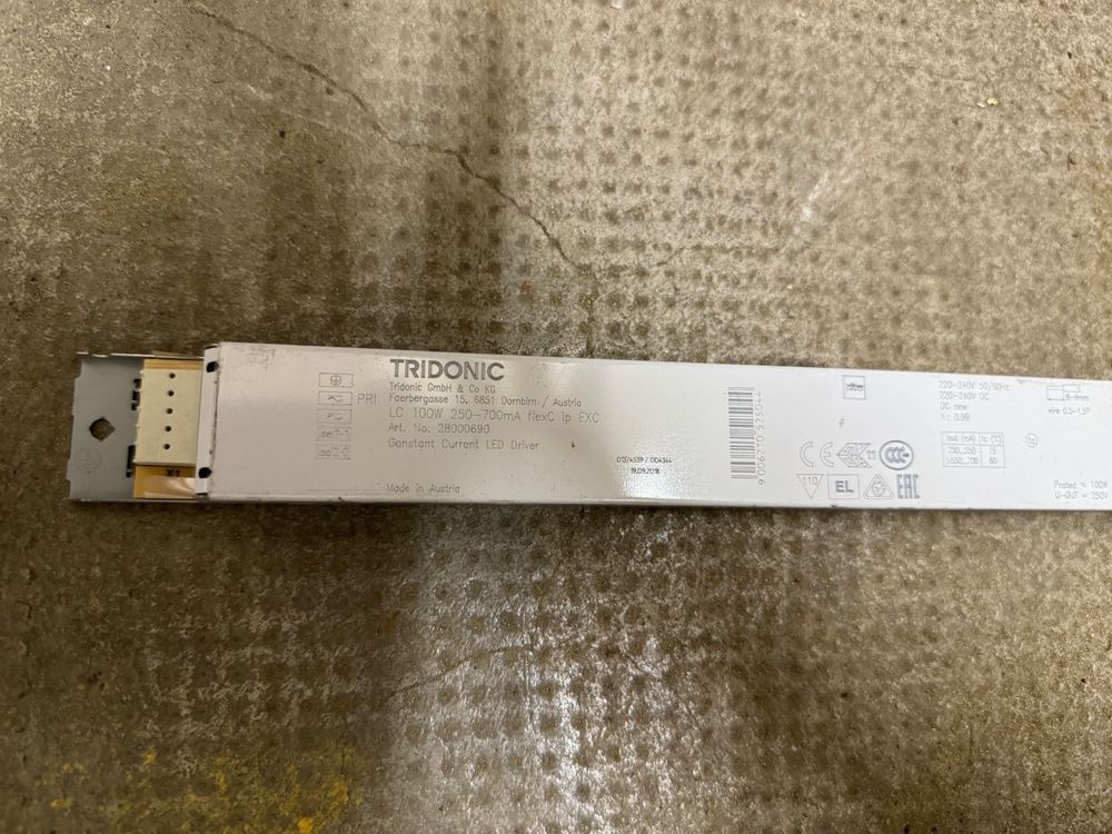 Module transformateur TRIDONIC en courant (250-700mA)100W | Kaufen auf ...