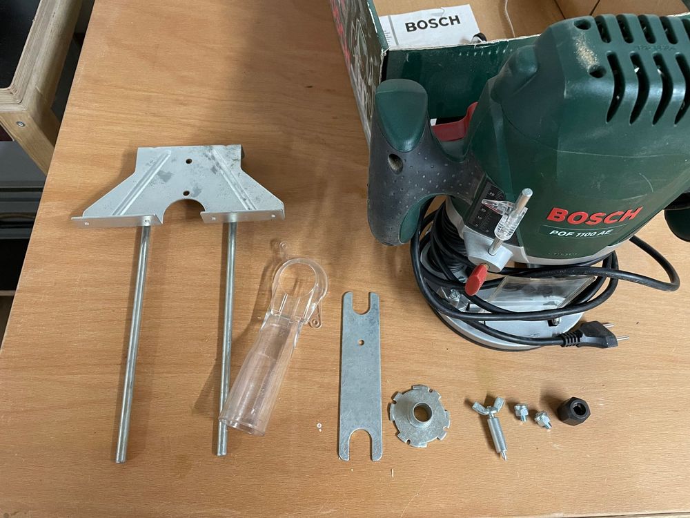 Oberfräse Bosch POF 1100 AE | Kaufen auf Ricardo