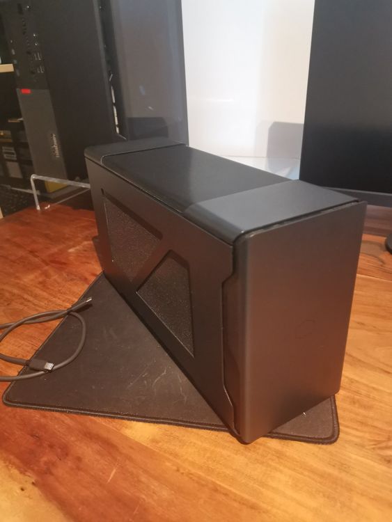 EGPU CoolerMaster EG 200 Thunderbolt 3 (Gebraucht) in Locarno für CHF ...