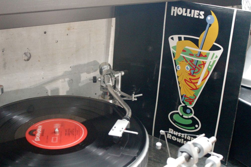 HOLLIES Russian Roulette, SUPER 2383 421, 1976, NM/VG+ (Gebraucht) in ...