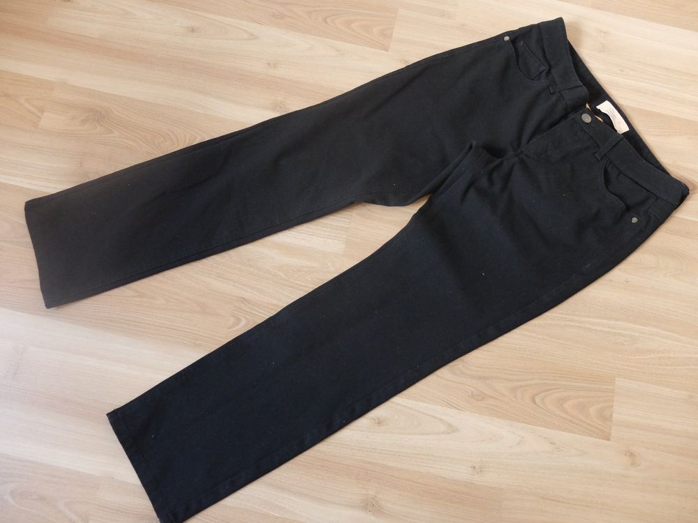 Jeans Pierre Cardin 31/30 // Envoi / Versand OK (Gebraucht) in Les ...