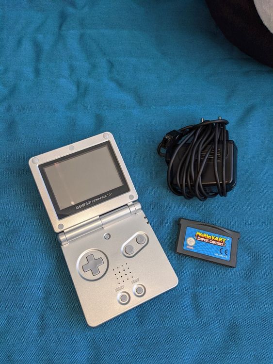 Game Boy Advance SP + Mario Kart (Gebraucht) in Neuenhof für CHF 93 ...