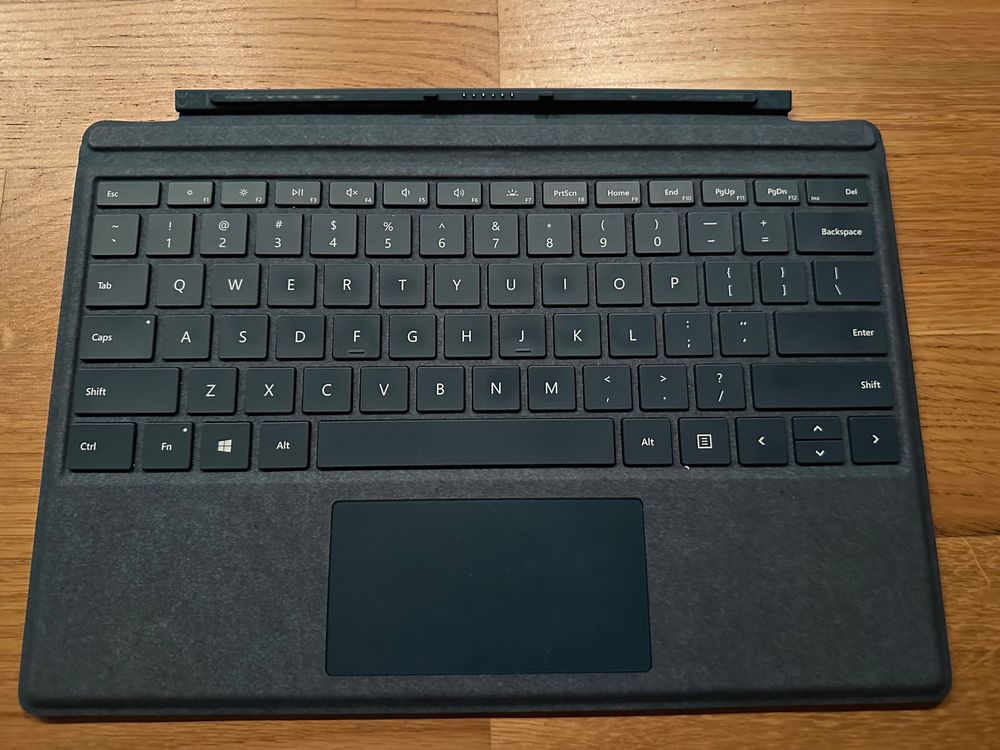 Signature TypeCover QWERTY (für Microsoft Surface Pro) (Neu (gemäss ...
