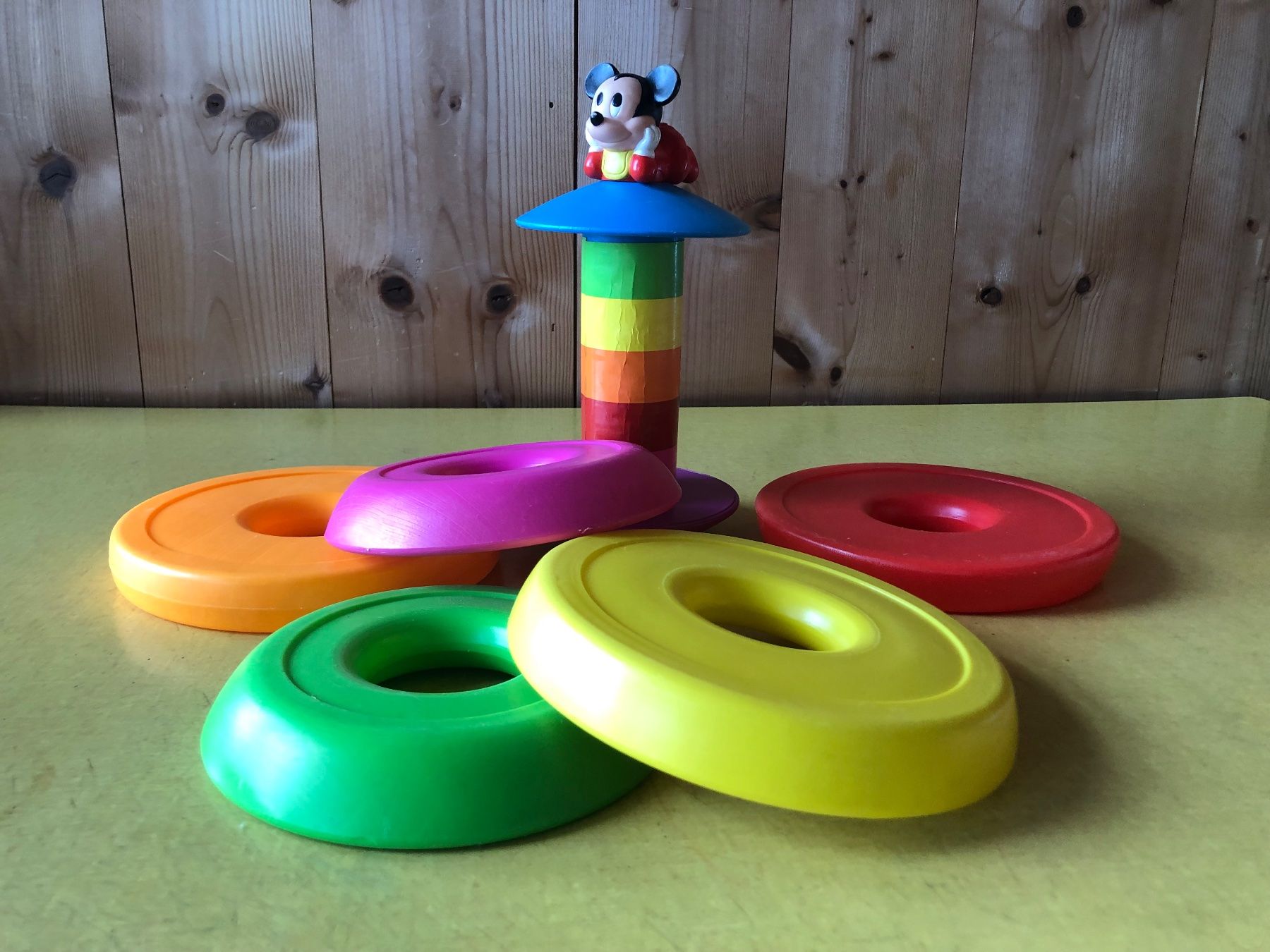 Micky Maus Stapel Kugel (Gebraucht) in Adligenswil für CHF 1 – mit ...