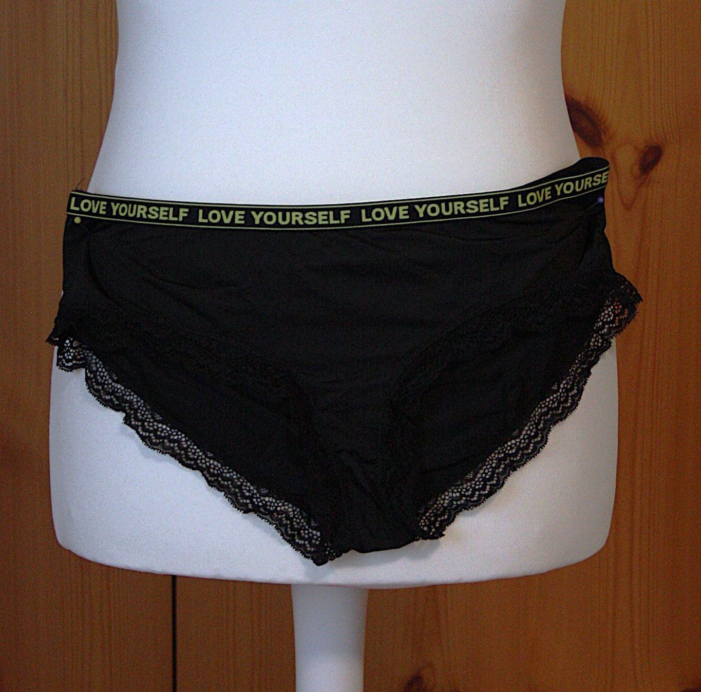 Slip schwarz mit buntem Gummi Gr. L (19) (Gebraucht) in Flüelen für CHF 2.9 – mit Lieferung auf ...