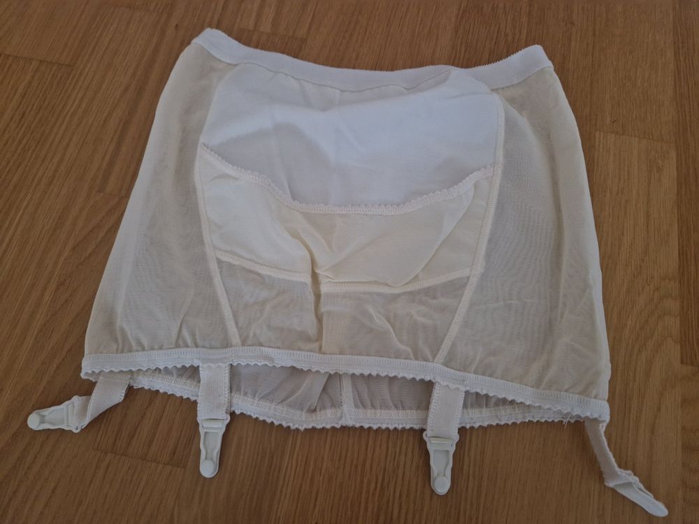 Corsage Mieder Gr. 80 (Gebraucht) in Wettingen für CHF 28 – mit ...