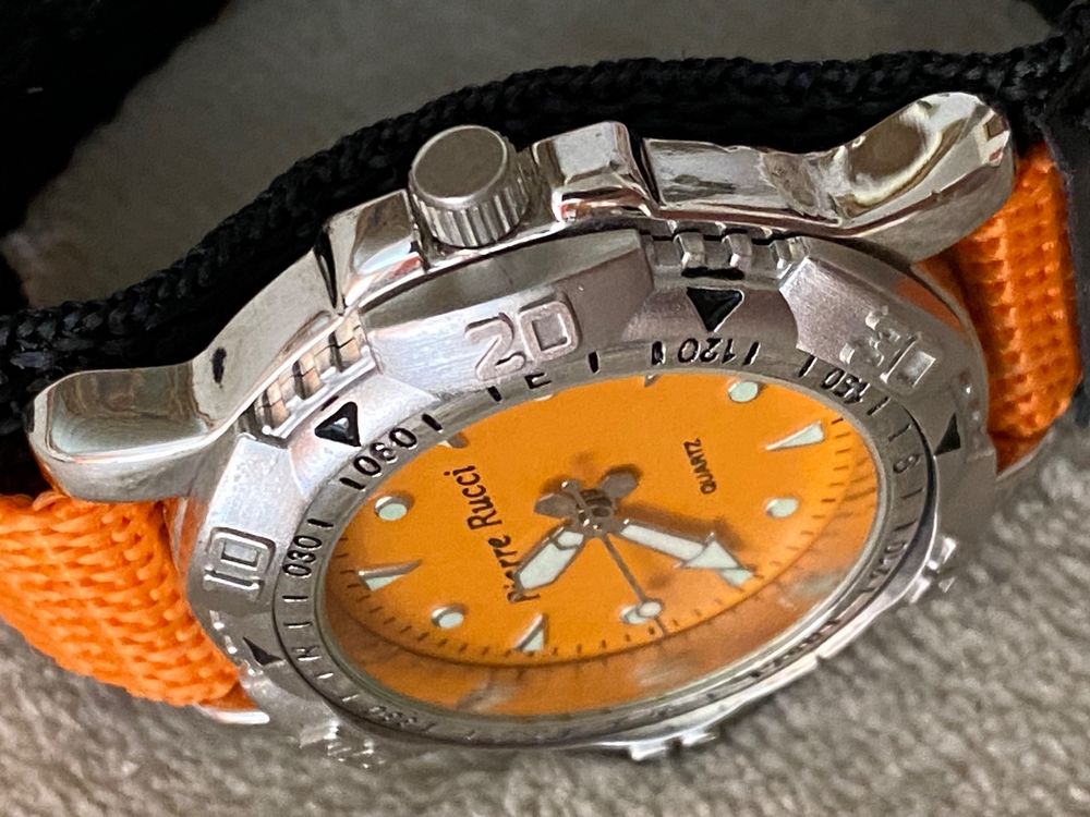 Wie Swatch: kleine Sportuhr, Pierre Rucci, Quarzwerk (Neu (gemäss ...