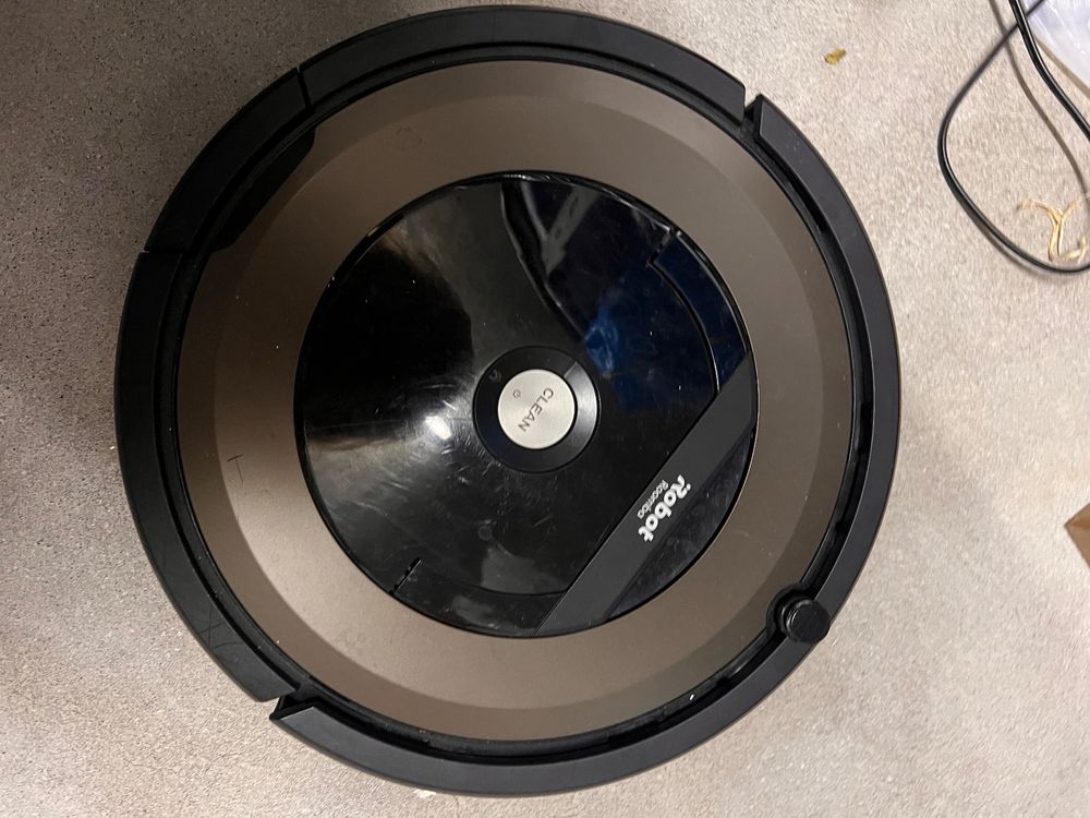 Roomba 896 (Defekt) in Oberrieden für CHF 20 – nur Abholung auf Ricardo ...
