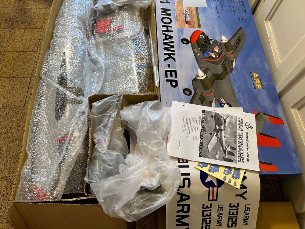 Avion RC Black Horse Model OV-1 MOHAWK-EP (Gebraucht) in Geneve für CHF ...