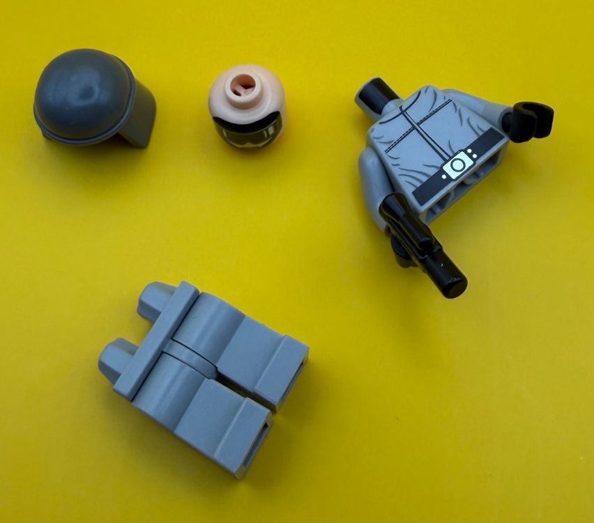 Lego Star Wars Imperial AT-ST Pilot Minifigur (Gebraucht) in St.Gallen ...