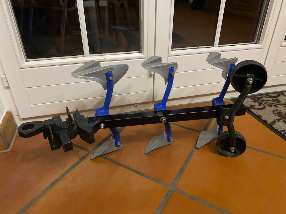 Pflug für Trettraktor | Kaufen auf Ricardo