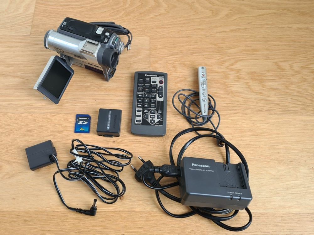 Vintage Panasonic Mini DV PAL NV-GS50 Camcorder/ Handycam (Gebraucht) in Winterthur für CHF 79.9 ...