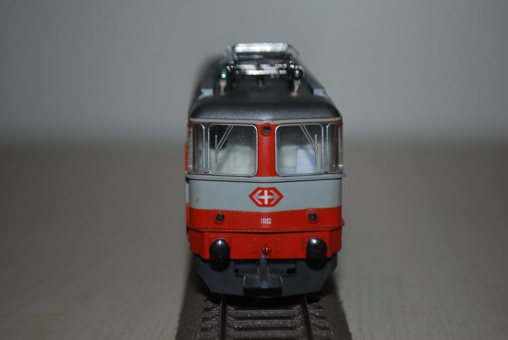 Lima SBB Re 4/4 II Swiss Express neuer Sommerfeldt Panto (Gebraucht) in Emmetten für CHF 33 ...