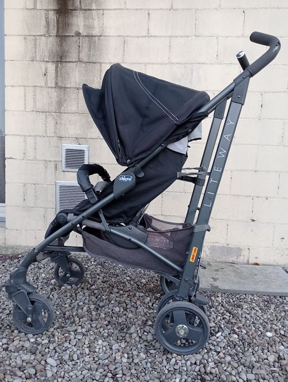 Buggy, Chicco "Liteway", schwarz, mit Regenschutz (Gebraucht) in St.Niklausen LU für CHF 25 ...